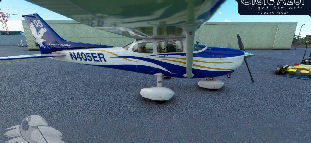 Embry-Riddle N405ER Asobo Cessna C172SP Classic (8K) v1.0 (4) - Flight ...